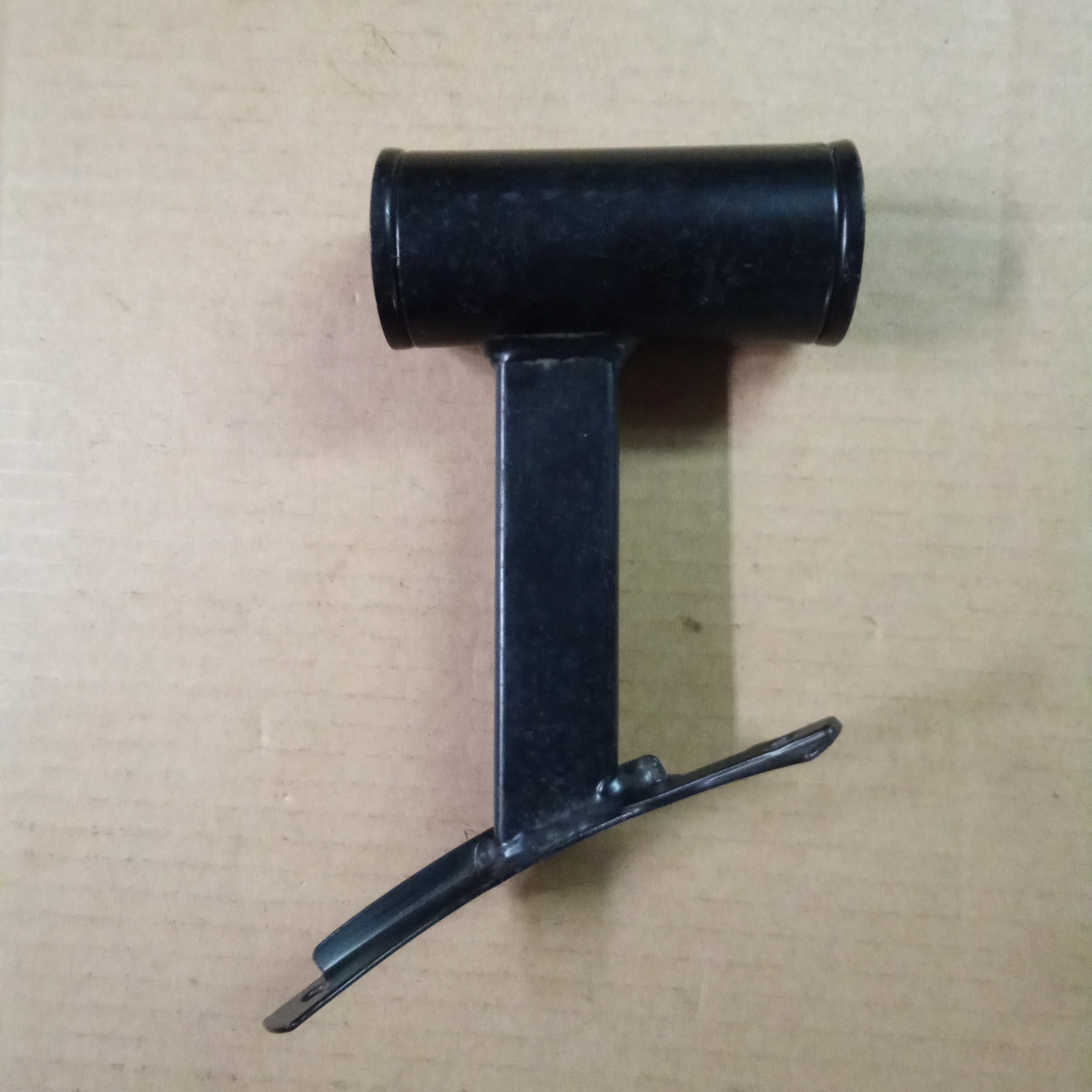 RH STAY TUBE (#28496150) – Harper Moto